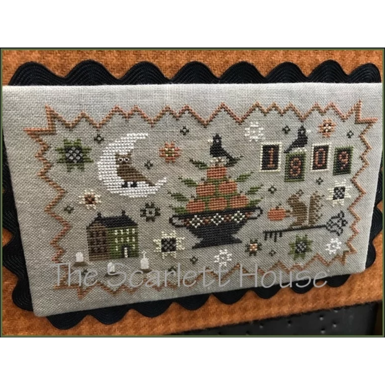 The Scarlett House ~ Fall Frolic Pattern – Hobby House Needleworks